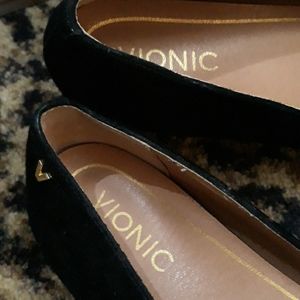Vionic | Shoes | Vionic Gramercy Black Ballet Flats Shoes New Suede ...